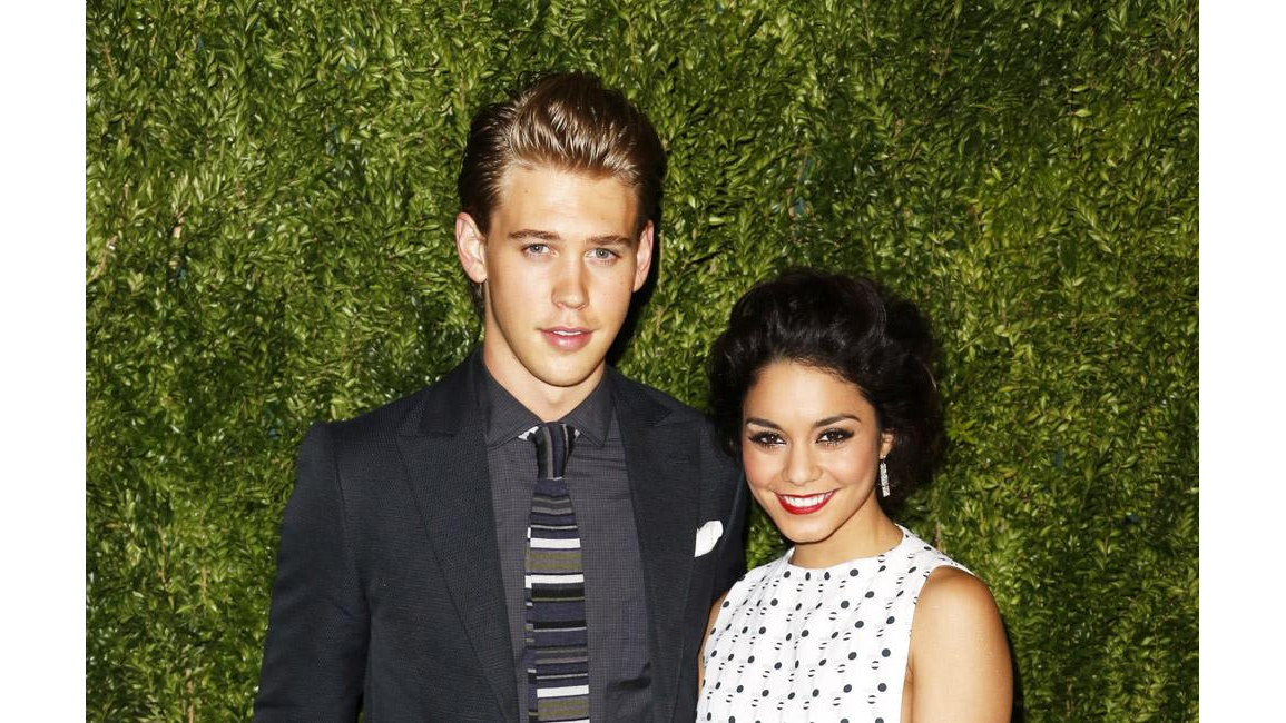 Vanessa Hudgens and Austin Butler split up - 8days