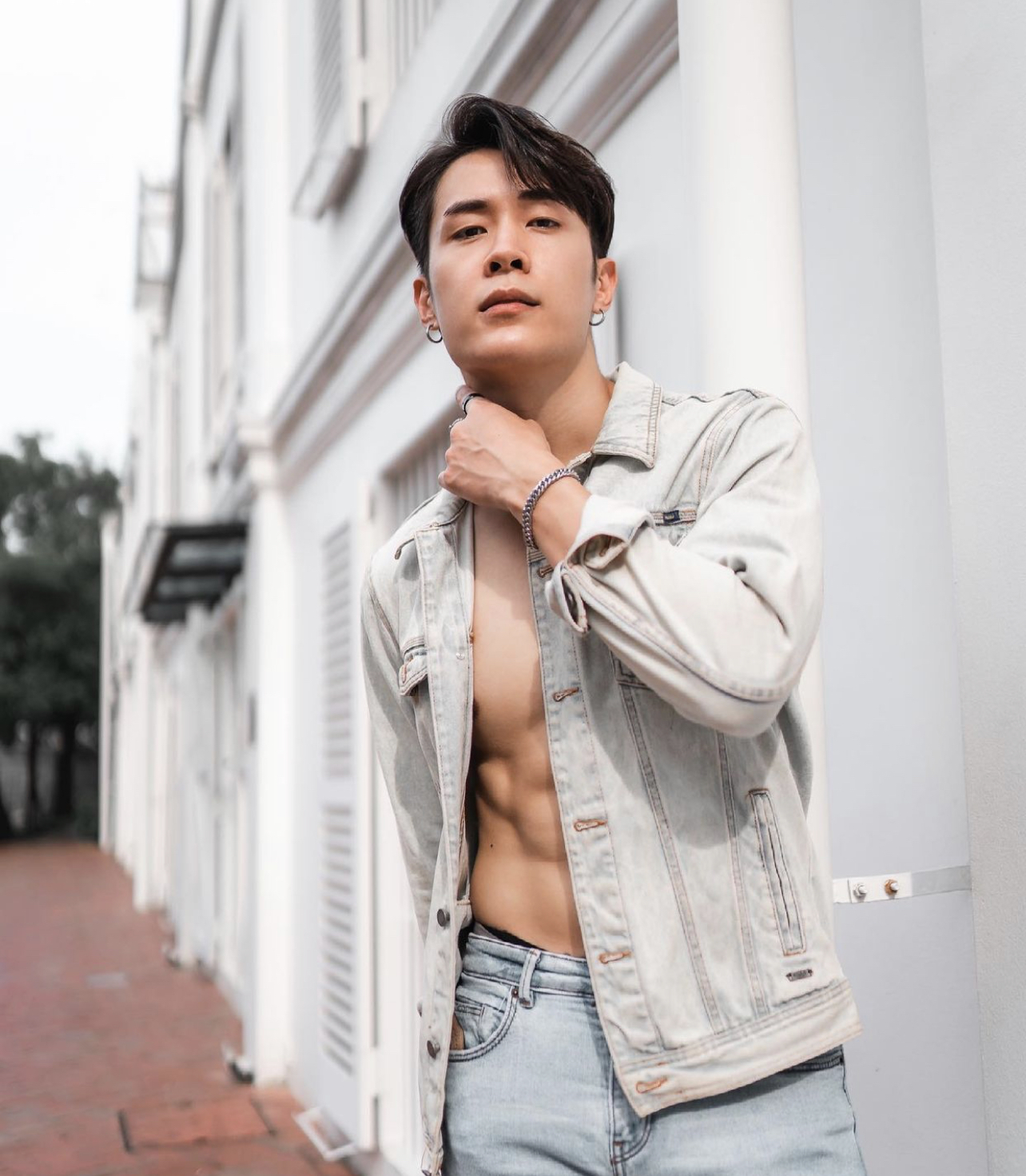 Mediacorp Actor Tyler Ten Took Muay Thai Lessons As A Teenager So That ...