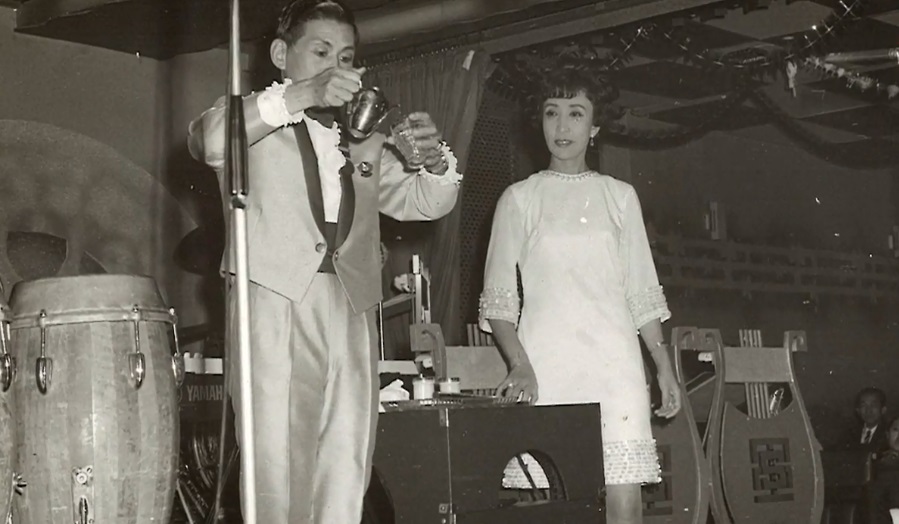 Bai Yan: His Life In Pictures - 8 Days