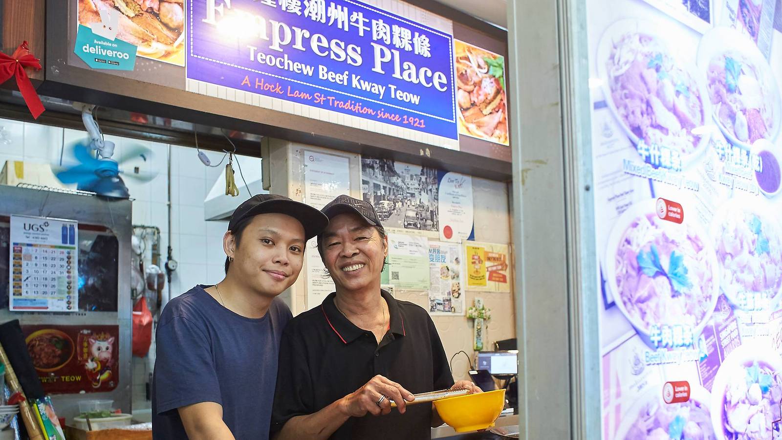 Ex-Science Teacher Turned Hawker Earns Half Of Former Salary, But Wants ...