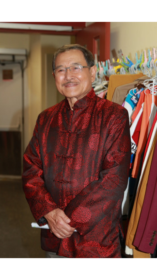 Lau Dan comments on son Hawick Lau's divorce: Everything is fine - 8days