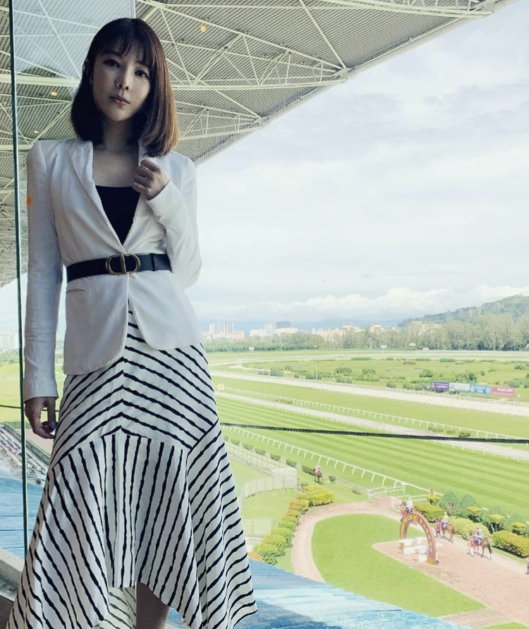 This Week’s Best-Dressed Local Stars: Dec 12-19 - 8days