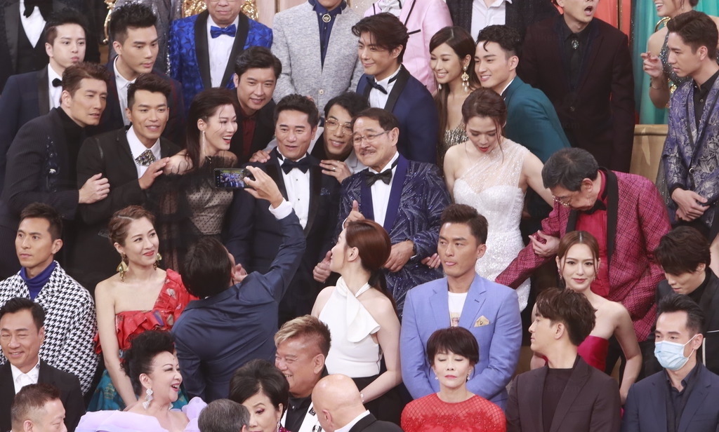 Why Was Moses Chan The Only One Wearing A Mask At The TVB Anniversary ...