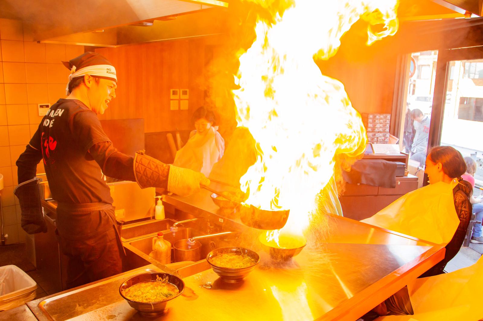 Kyoto’s Menbaka Fire Ramen Opening in S’pore, Has Chefs Lighting Your ...