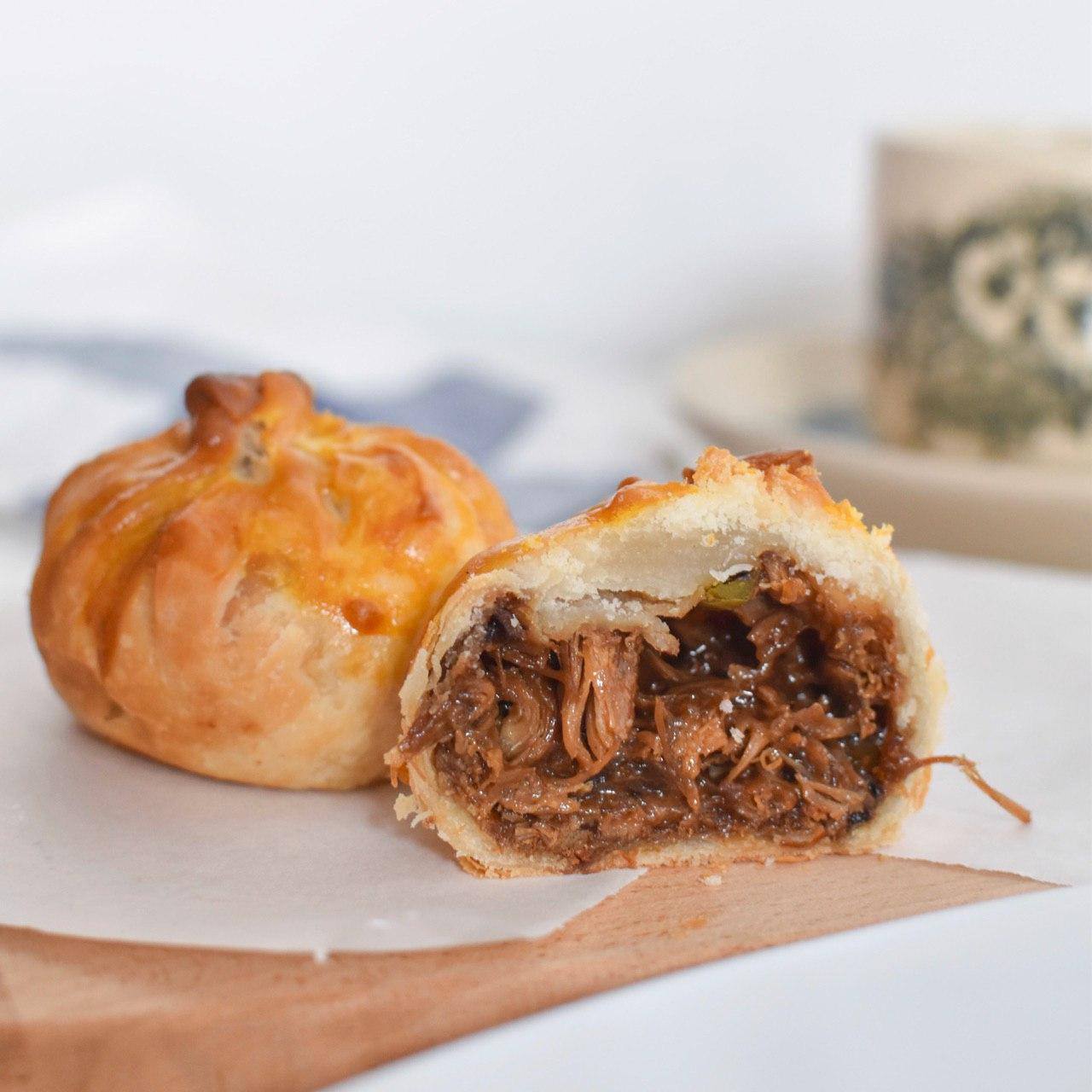 603 Tau Sar Piah Now Offering Home Delivery For Their Famous Pastries ...