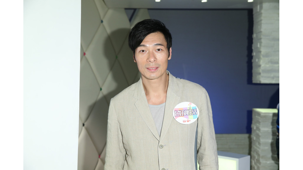 Andy Hui Shares Memories with Mark Lui - 8days