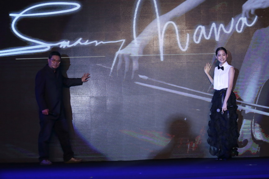 Nana Ou-Yang Signs with Universal Music Taiwan - 8days