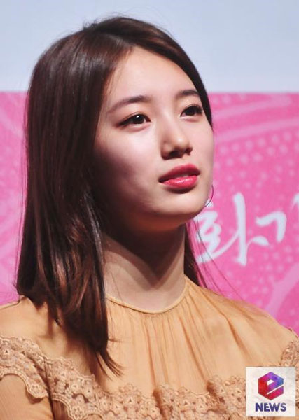 [Photo] miss A′s Suzy, Ryu Seung Ryong and Song Sae Byeok Gather for ...