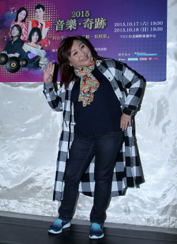 Steve Chow To Hold Music Miracle Concert - 8days