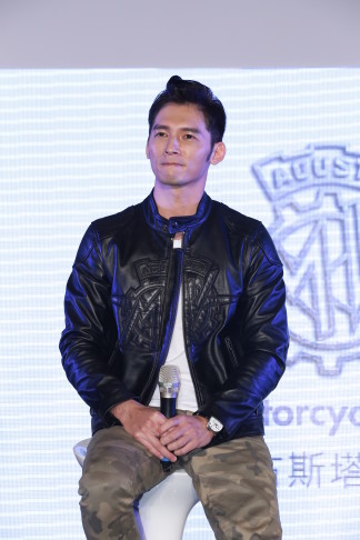 James Wen reveals his love for motorcycles - 8days