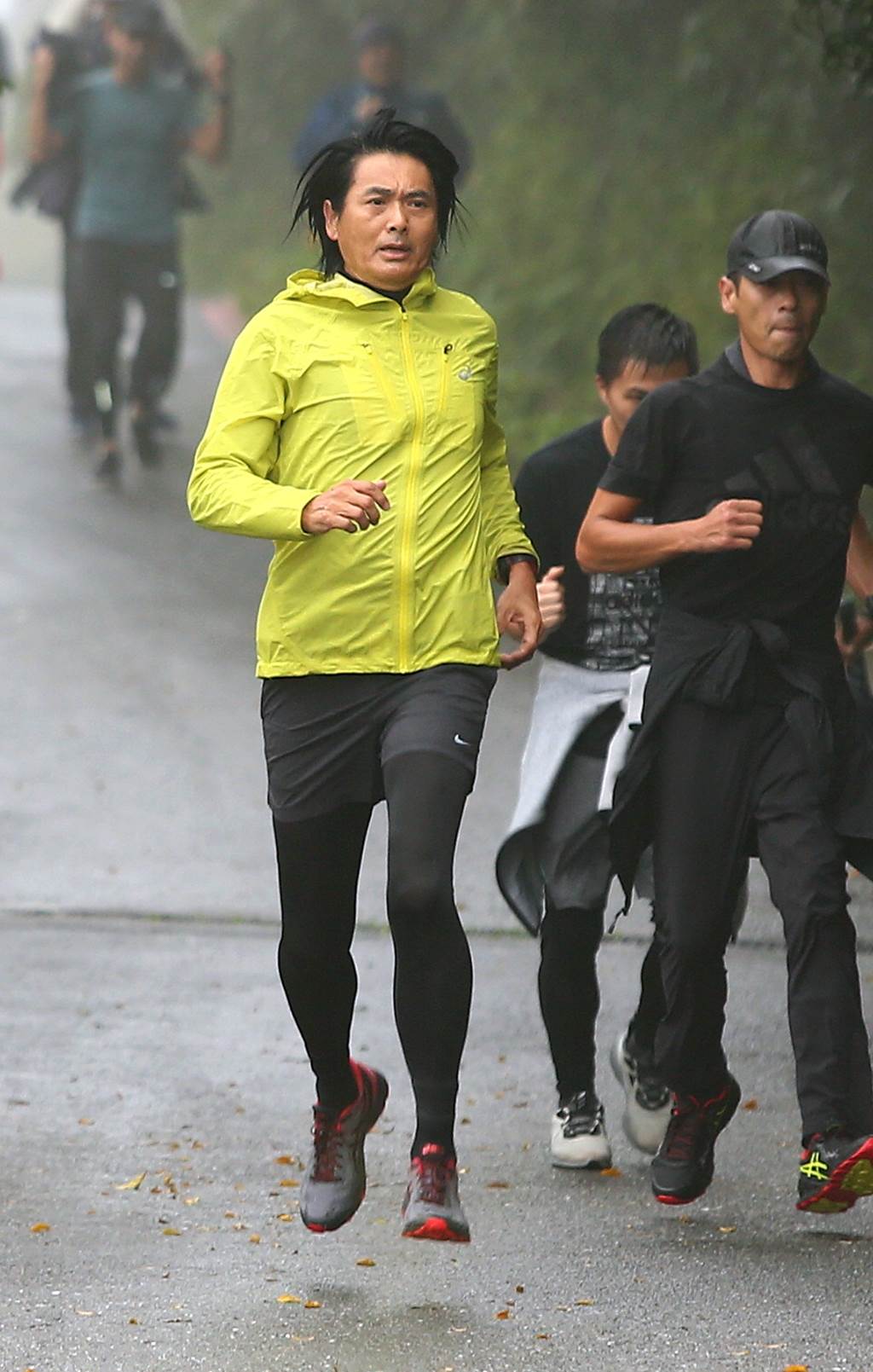 Netizens Are Shocked At How Much Older Chow Yun Fat, 65, Looks In His ...