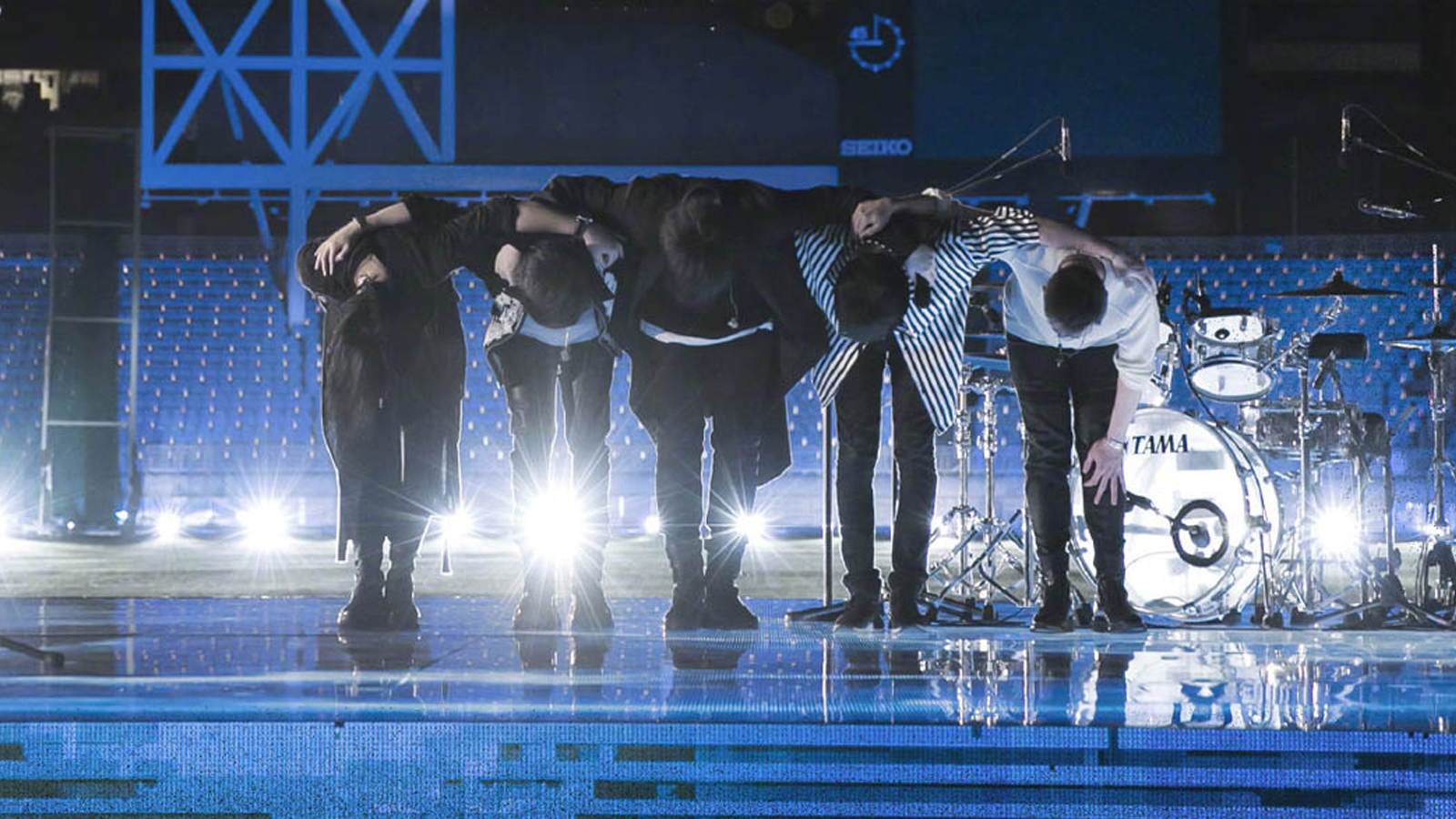 Netizens Criticise Mayday’s 67-Minute Online Concert For Being “Too ...