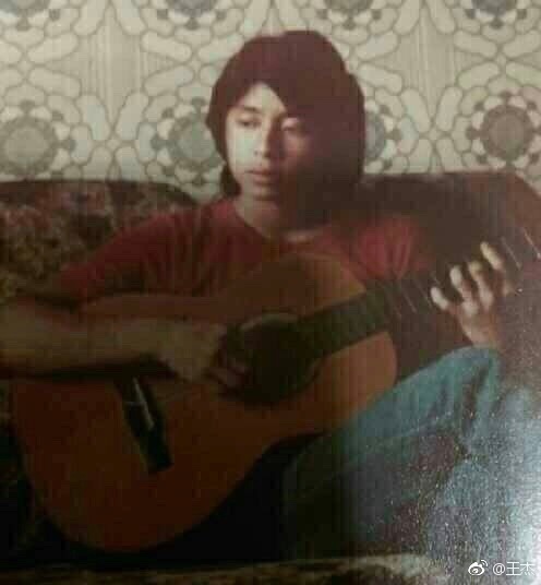 ’90s Singer Dave Wang Updates Weibo After Six Months To The Relief Of ...