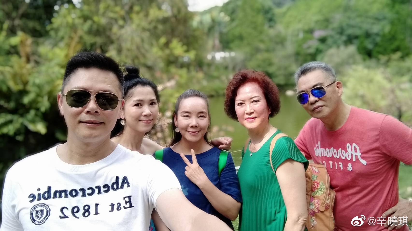 Netizens Say 58-Year-Old Taiwanese Singer Winnie Hsin Looks ...