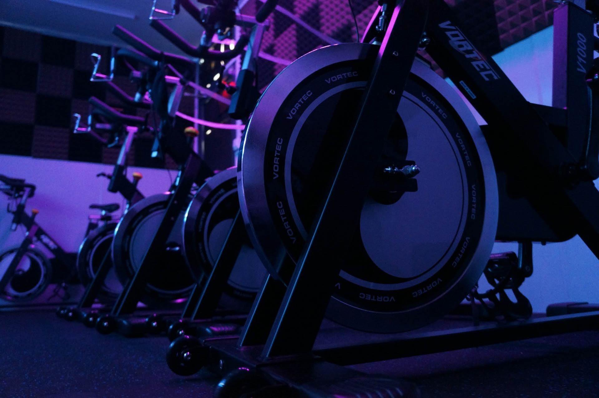 For Under $10, You Can Have This Container Gym All To Yourself For A ...