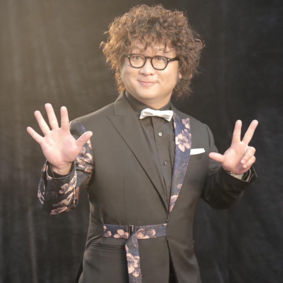 Taiwanese Host Na Dou, 41, Reportedly In ICU After Brain Hemorrhage ...