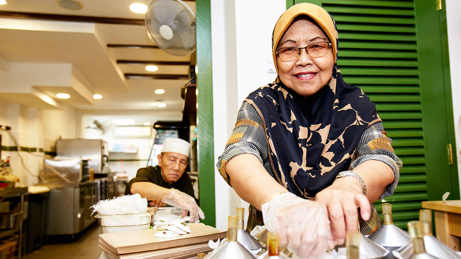 SMRT Worker By Day, Putu Piring Hawker By Night - 8days