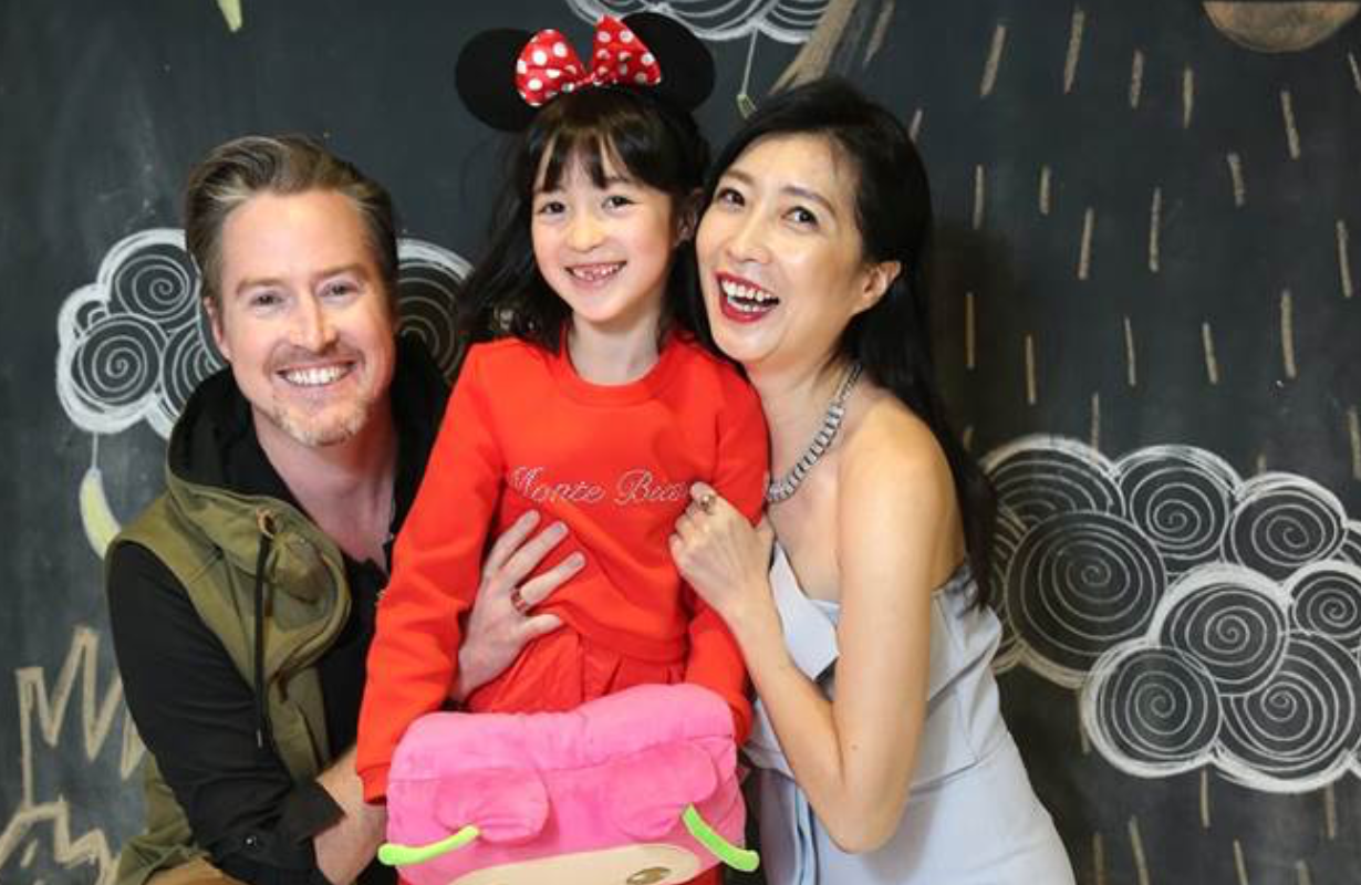 Taiwanese Actress Phoebe Huang Divorcing Canadian Husband After 16 ...