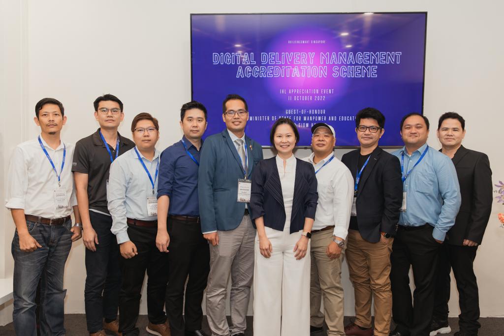 Azman Ahmad Said antara karyawan pertama terima pentauliahan Skim ...