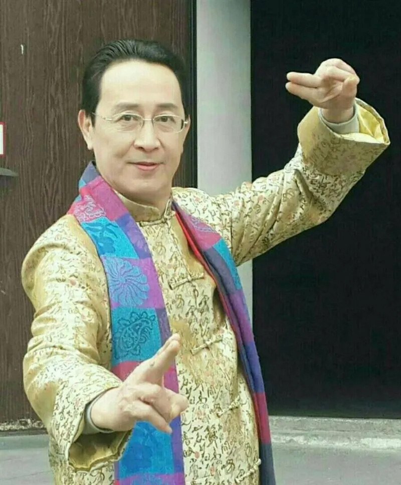 Chu Liuxiang Actor Kwan Chung, 70, Now Sells XO Sauce In Taiwan For ...