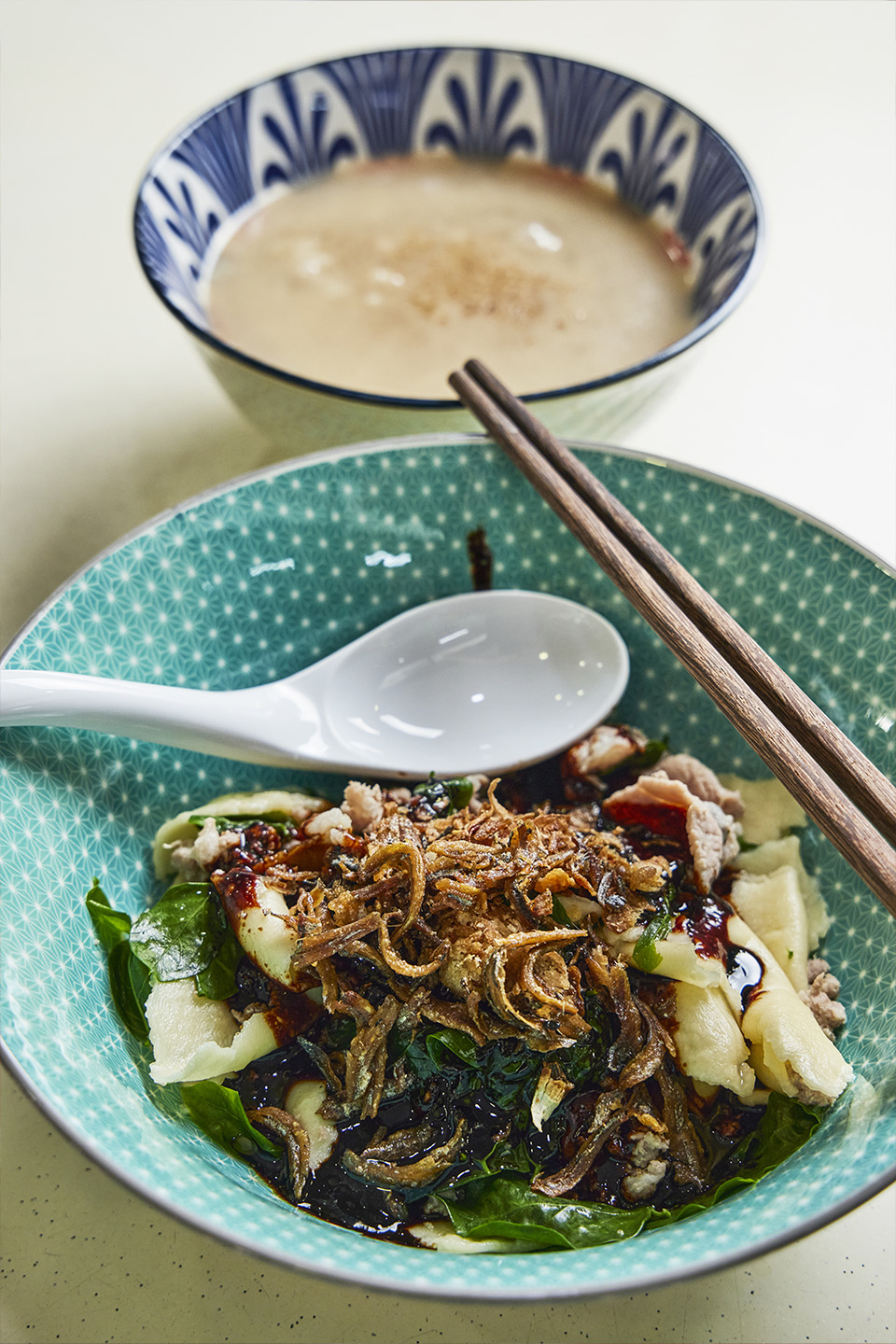 Retrenched general manager & wife sell super chewy hand-torn Mee Hoon ...