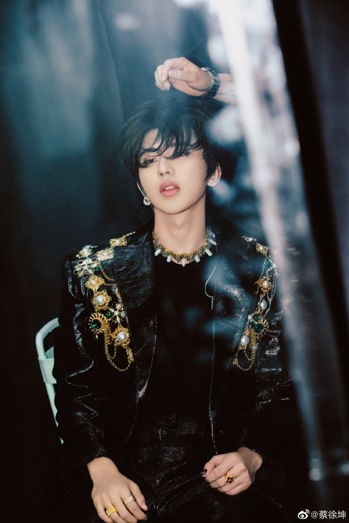 Chinese Idol Cai Xukun Apologises For Sex Scandal, Says He Didn’t Force ...