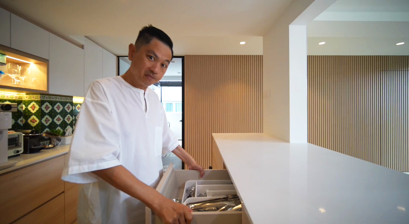 Chew Chor Meng doubles size of his terrace house, renovations cost S$1.8 million - CNA Lifestyle