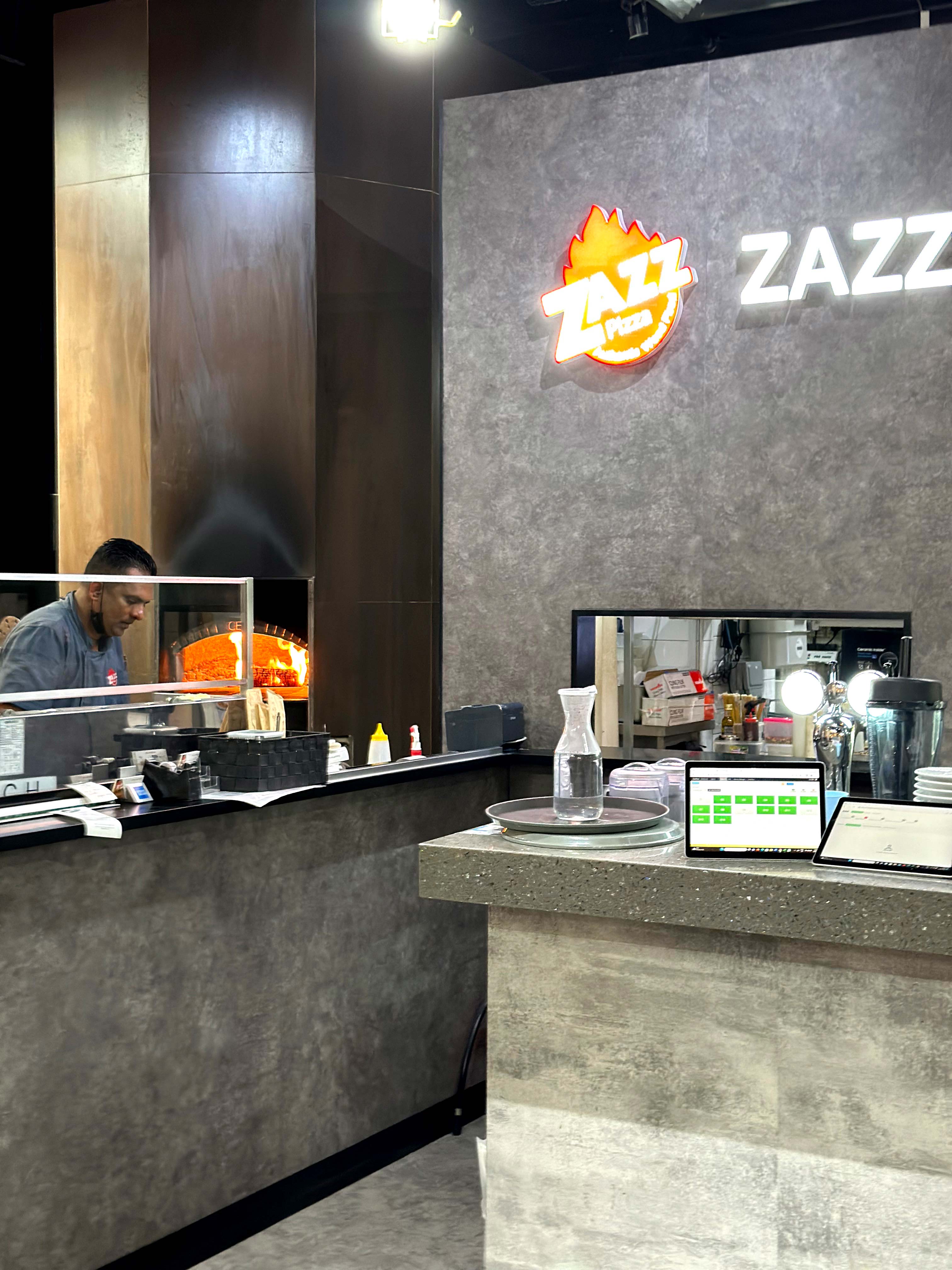 Popular wood-fired pizza joint Zazz closing down, no plans to reopen ...