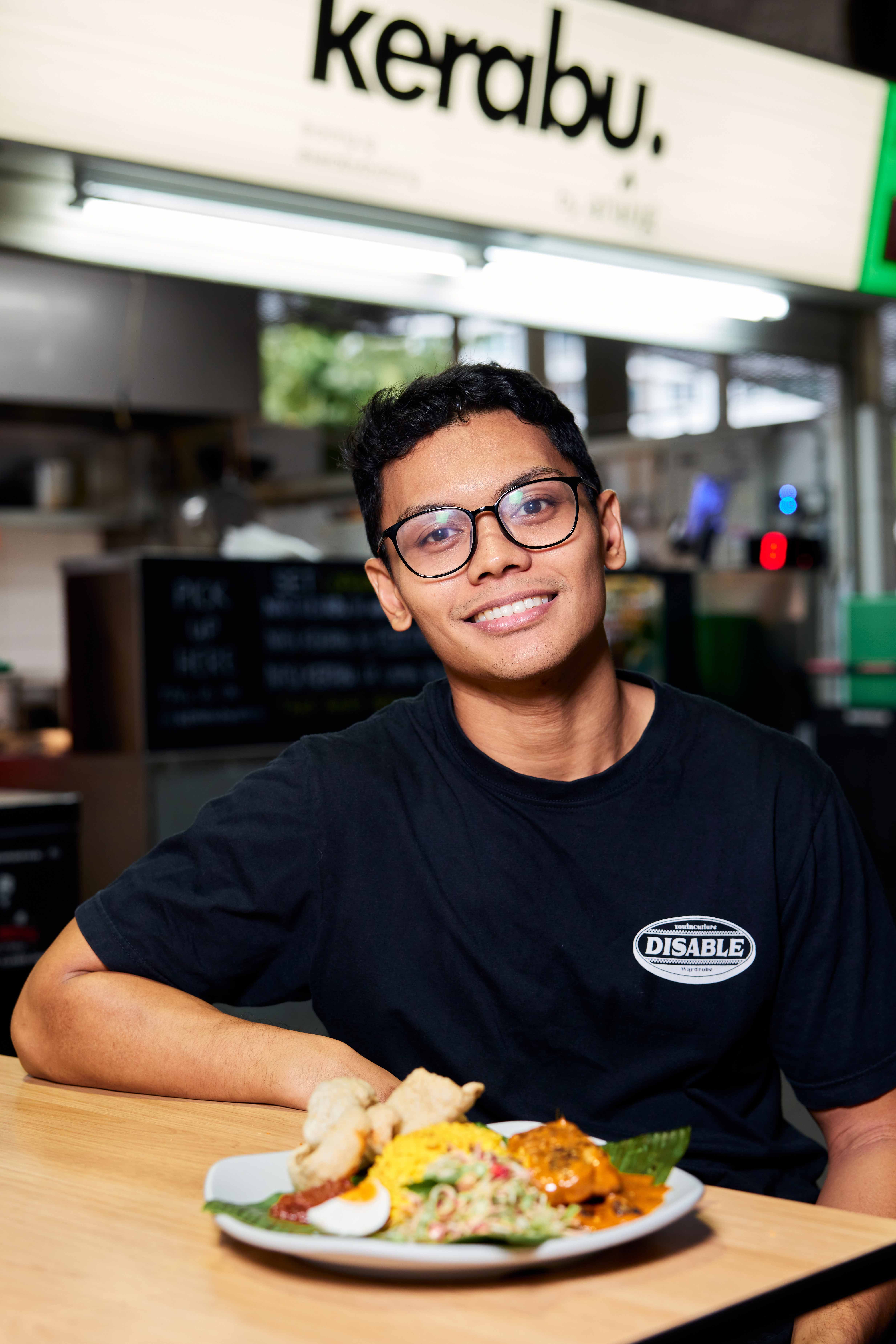 His Dream Of Opening A Restaurant Dashed, Chef Starts Hawker Biz ...