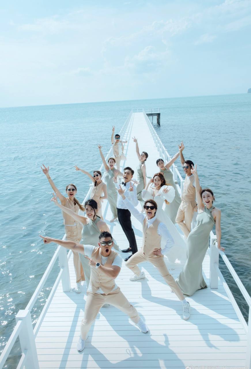 The Moment Kenneth Ma Exchanged Vows With Roxanne Tong At Their Ko ...