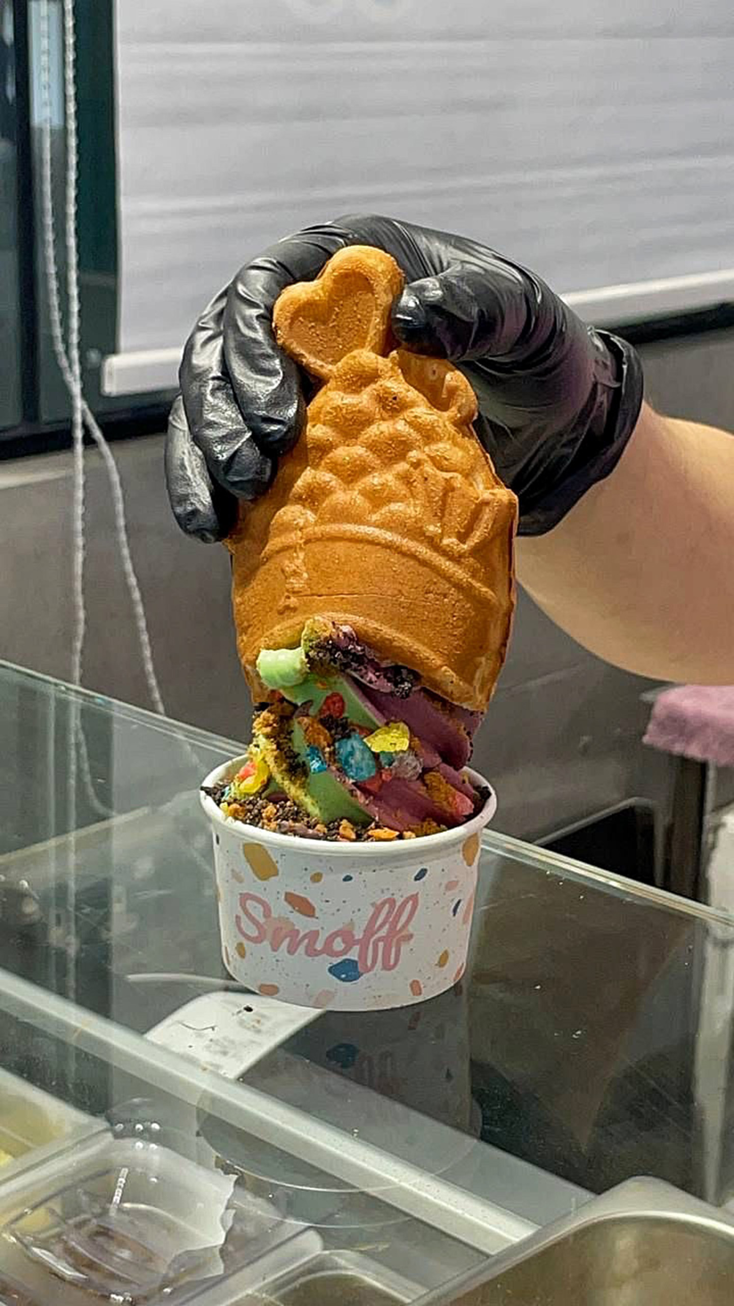 Ex-Restaurant Chef Opens Shop At SMU Selling Mochi Taiyaki With Soft ...