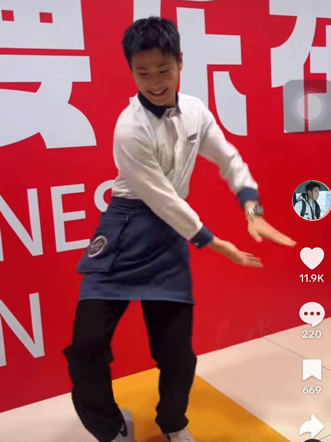 China’s Cutest ‘Ke Mu San’ Dancer Draws Crowds To See Him Perform At ...