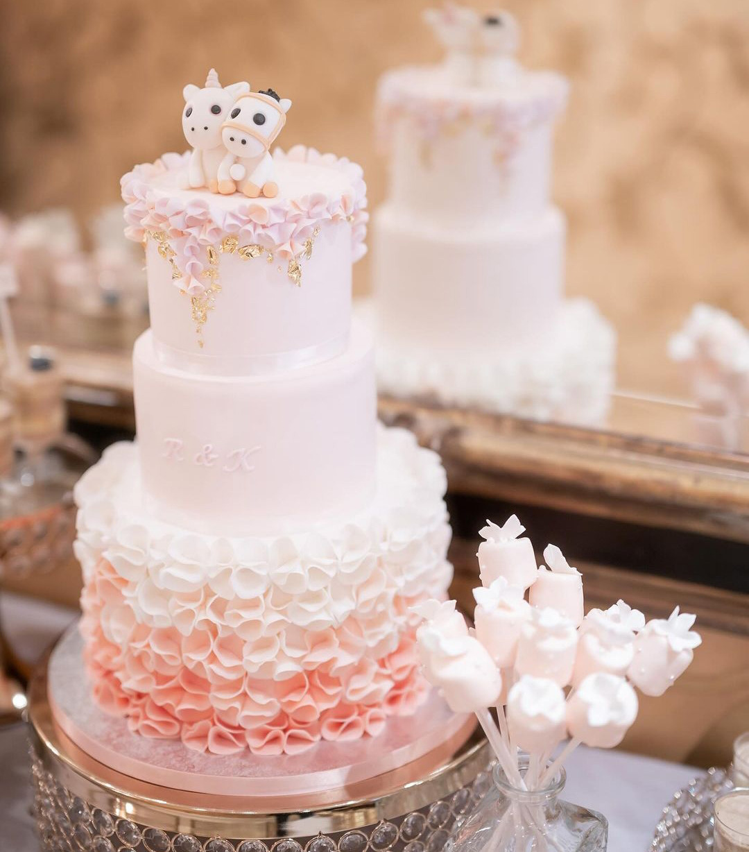Kenneth Mah & Roxanne Tong throw hush-hush HK wedding - TODAY