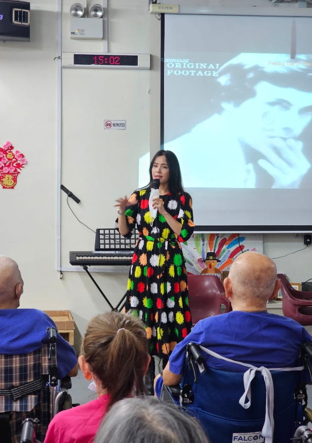Zoe Tay Teaches Lee Ah Mooi Old Age Home Residents Simple Dance Moves ...