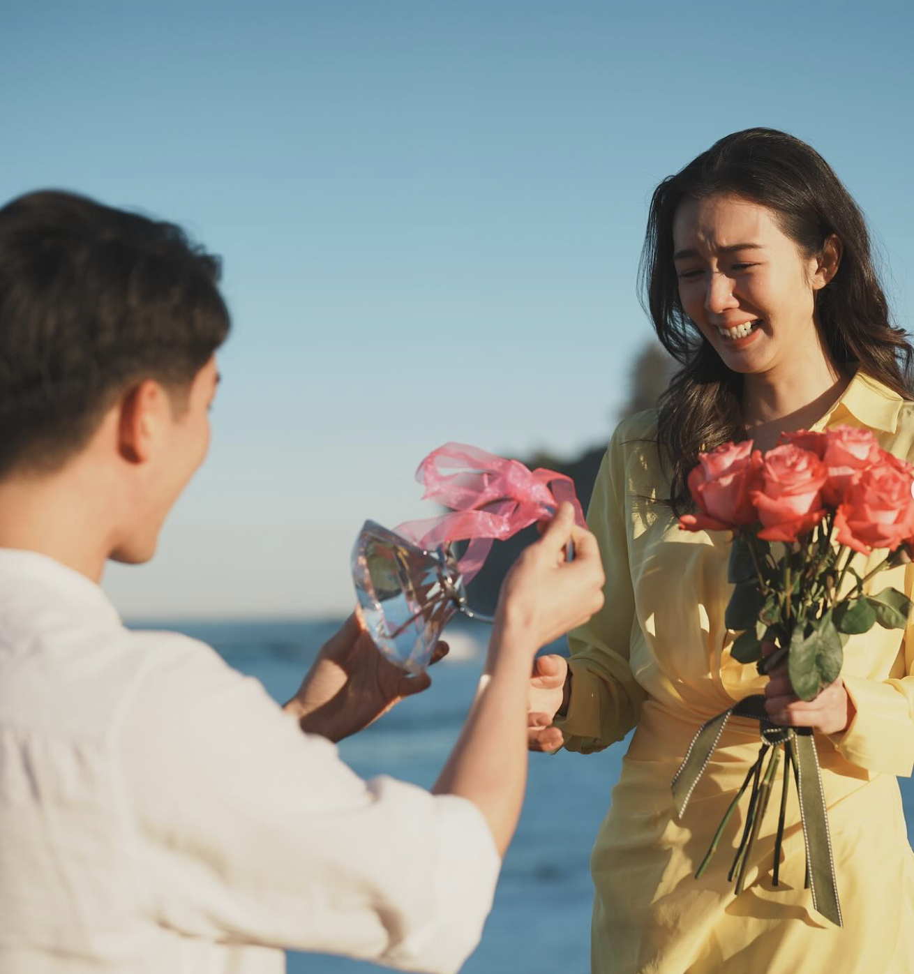 HK actress Louisa Mak, 32, proposes to pilot boyfriend with Audemars ...