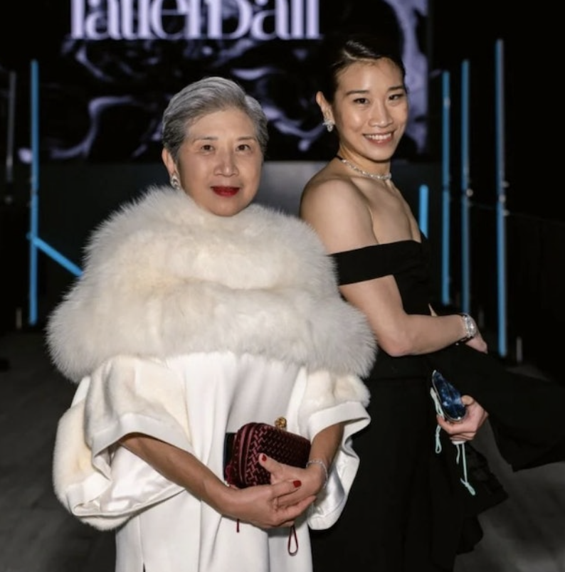 Michelle Yeoh’s Billionaire Ex-Husband Dickson Poon, 67, Has Five Kids ...