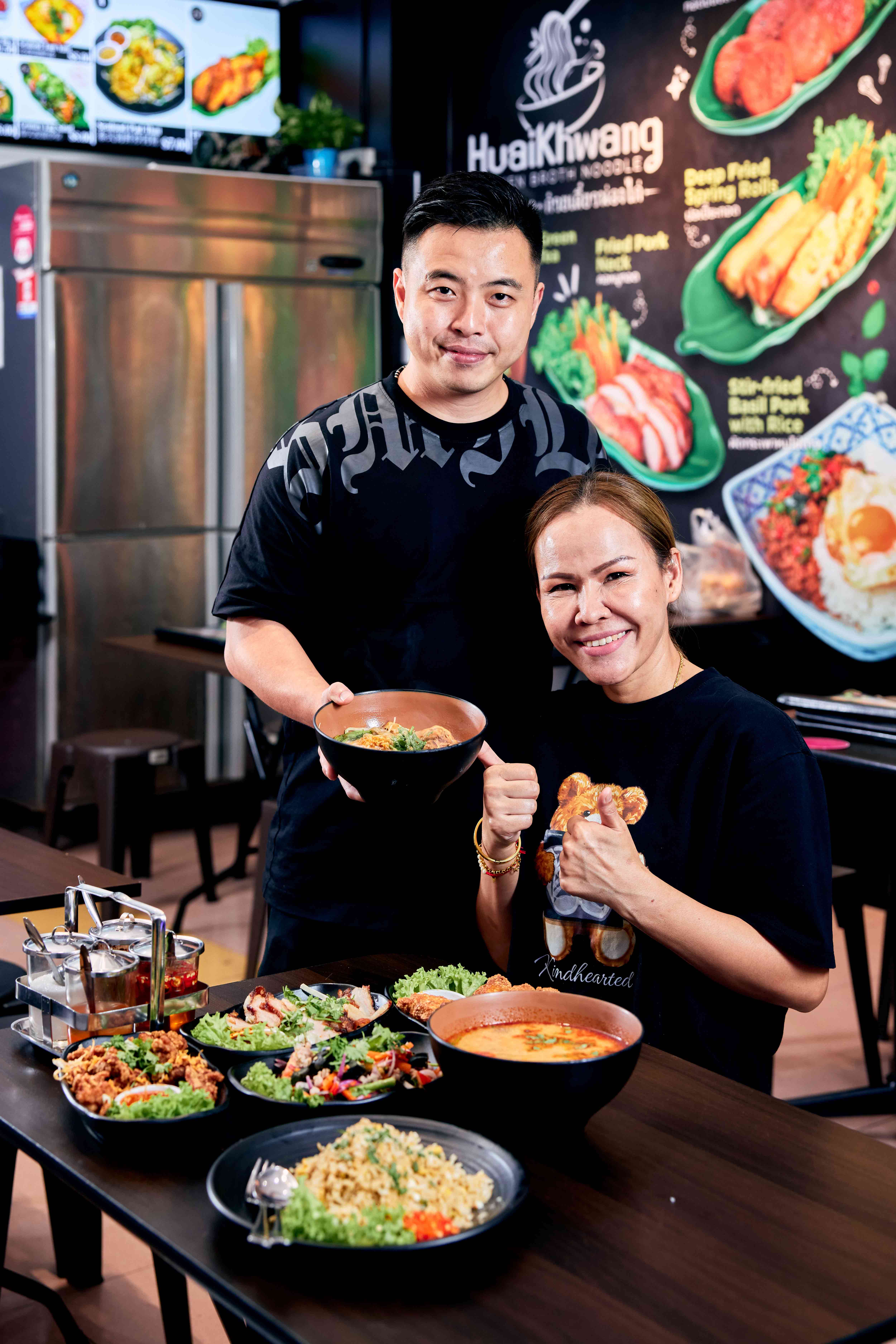 Thai-Singaporean Couple Serves Hard-To-Find Bangkok Chicken Noodle Soup In Sim Lim Square - CNA ...