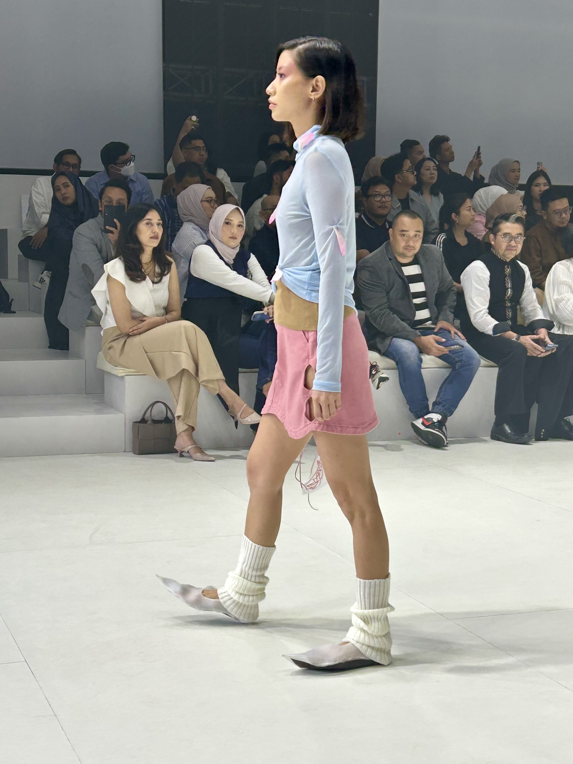 NOTA DARI JAKARTA: Karya fesyen dan kain tradisional yang membumi dari ...