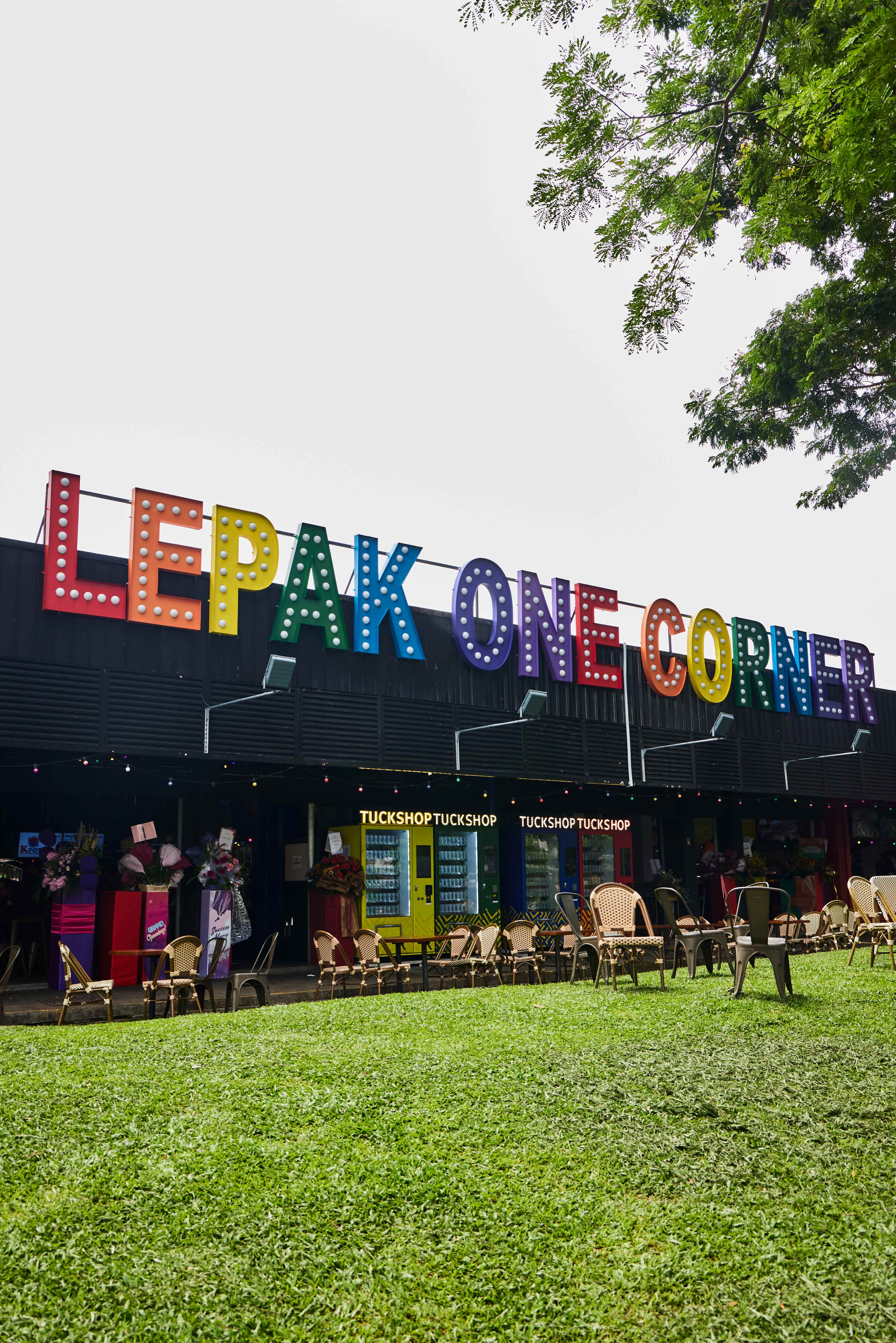 Simonboy & Peter Yu’s chicken rice stall Singabola opening 2nd outlet ...