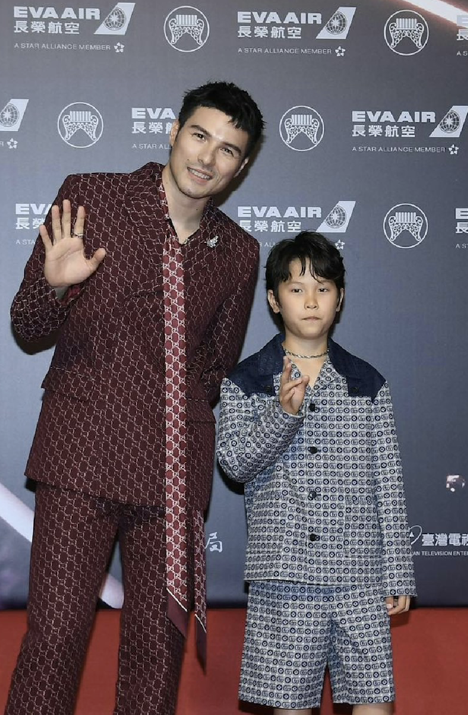 Taiwan Showbiz’s Most Good-Looking Father & Son Turn Heads On Golden Melody Awards Red Carpet ...