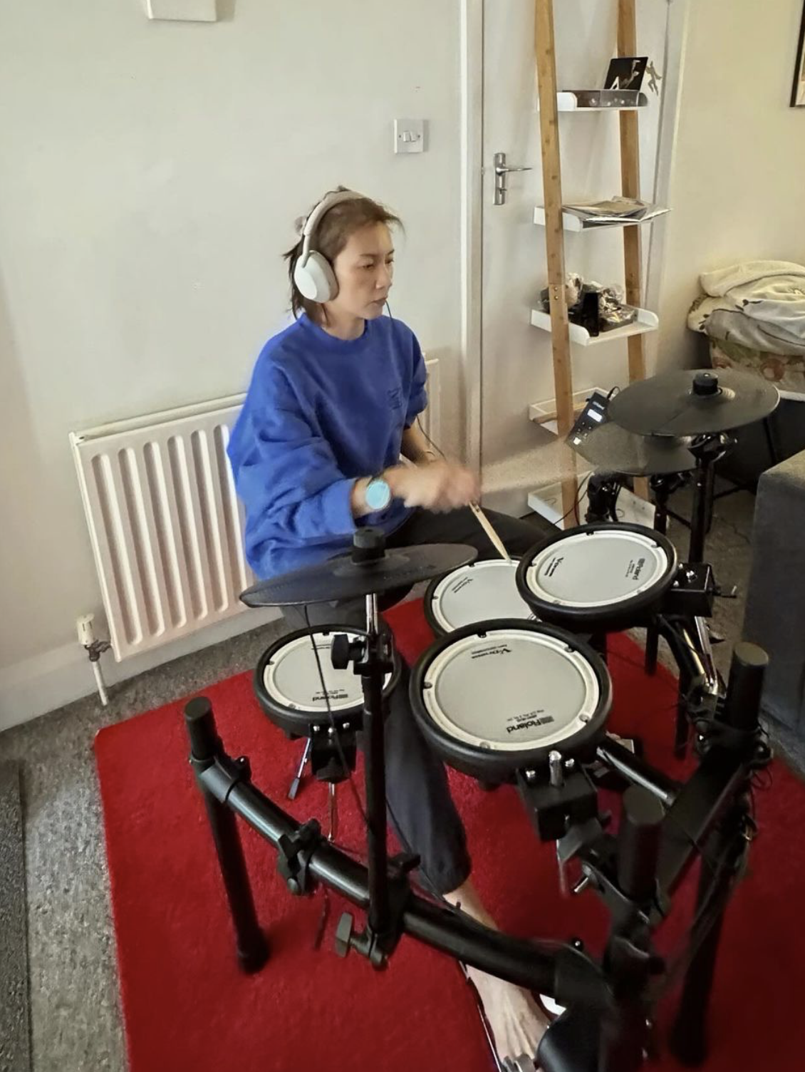 'Come back to S'pore to perform': Ivy Lee has fans fawning over how ...