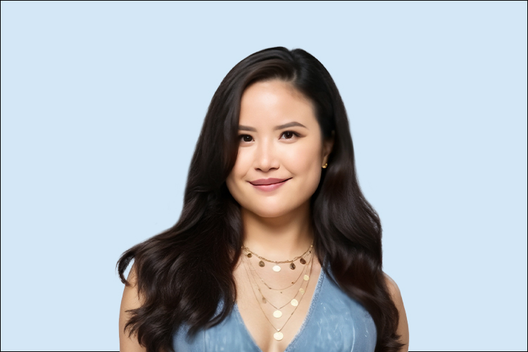 Louisa Kan [DJ] melisten